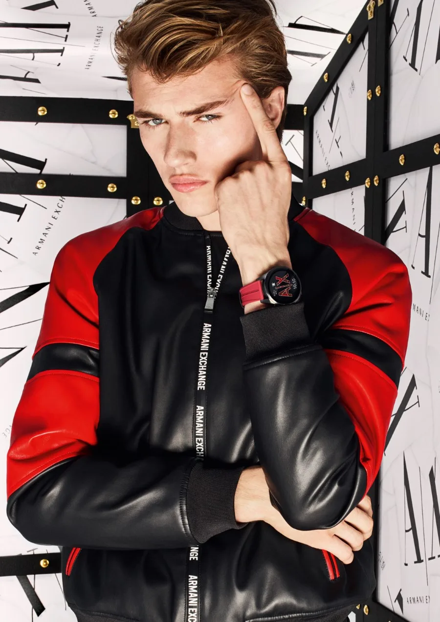 Armani Exchange Campagne Automne Hiver 2019 2020 ESSENTIAL HOMME
